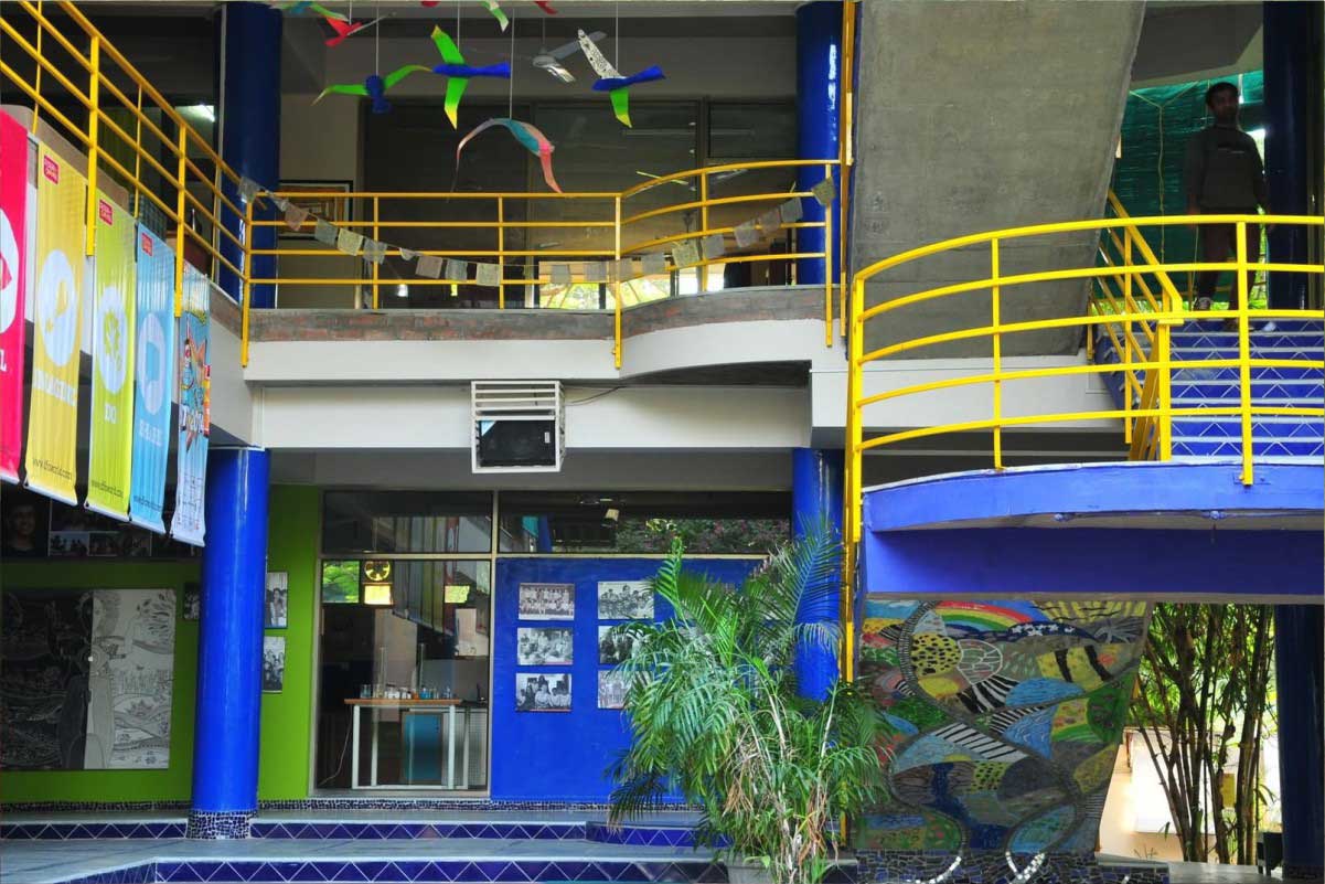 ::School Riverside::